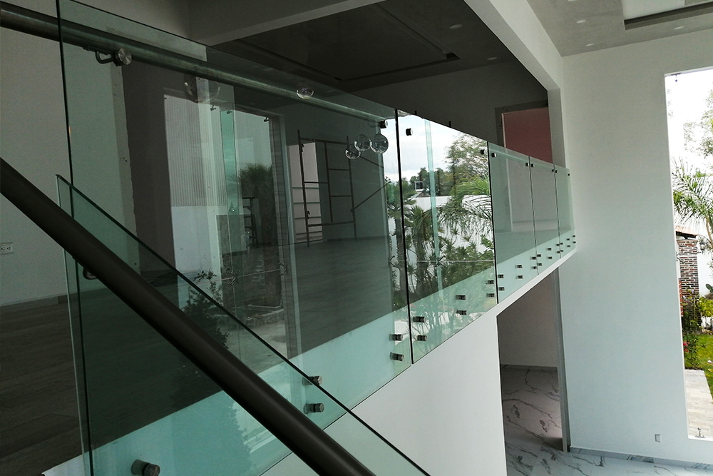 Diseño de Barandales con Cristal Templado en Puebla México Tlaxcala